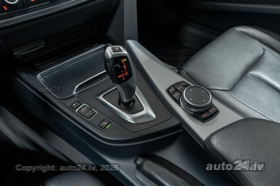 White BMW 3 Series 2015 in Tallinn, with an engine capacity of 2.00 L and mileage of 149 thousand km for 17500 €, photo 18 on AUTOMOTO.COM.LV