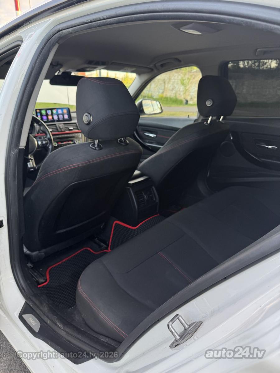 Balts BMW 3 Series 2015 Tallina, ar dzinēja tilpumu 2.00 L un nobraukumu 21 tūkst. km par 9799 €, foto 9 vietnē AUTOMOTO.COM.LV