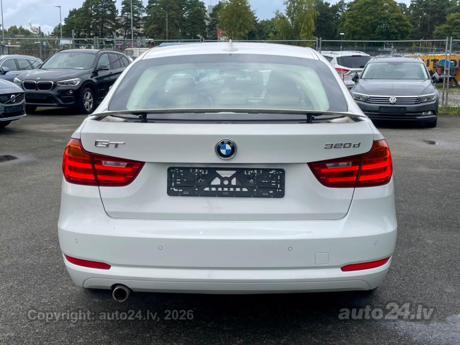 Balts BMW 3 Series 2015 Tallina, ar dzinēja tilpumu 2.00 L un nobraukumu 212 tūkst. km par 8900 €, foto 8 vietnē AUTOMOTO.COM.LV
