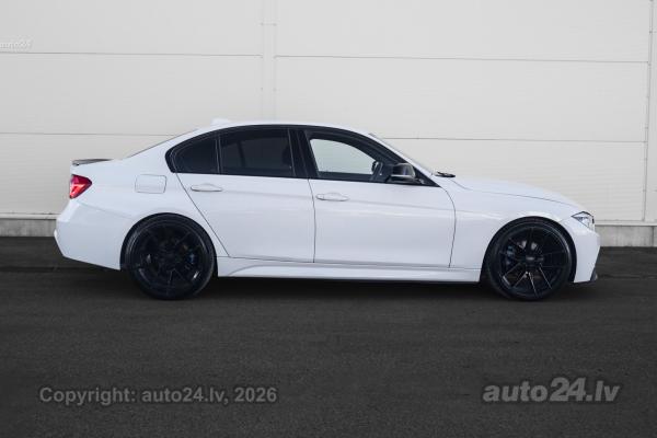 Balts BMW 3 Series 2016 Tallina, ar dzinēja tilpumu 2.00 L un nobraukumu 190 tūkst. km par 14999 €, foto 4 vietnē AUTOMOTO.COM.LV