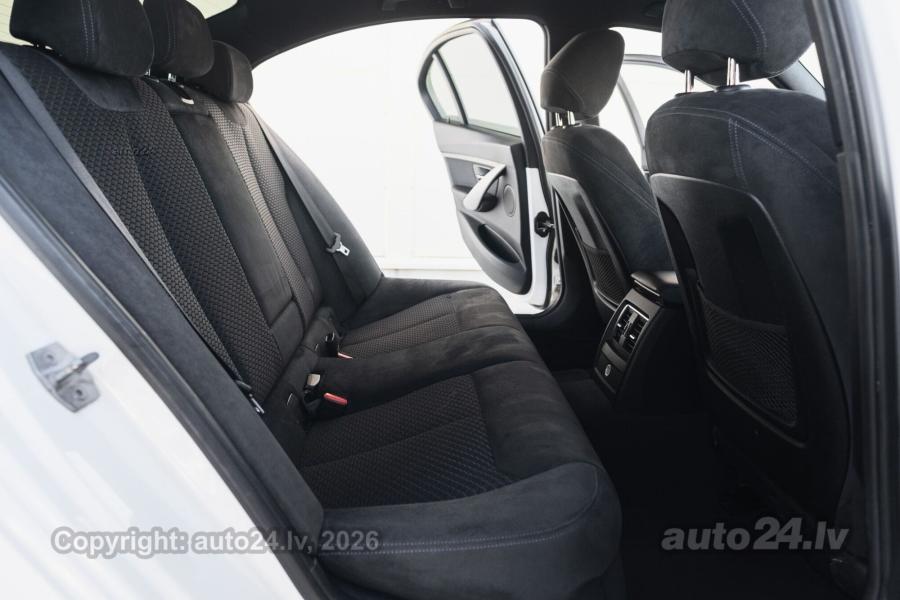 White BMW 3 Series 2016 in Tallinn, with an engine capacity of 2.00 L and mileage of 190 thousand km for 14999 €, photo 12 on AUTOMOTO.COM.LV