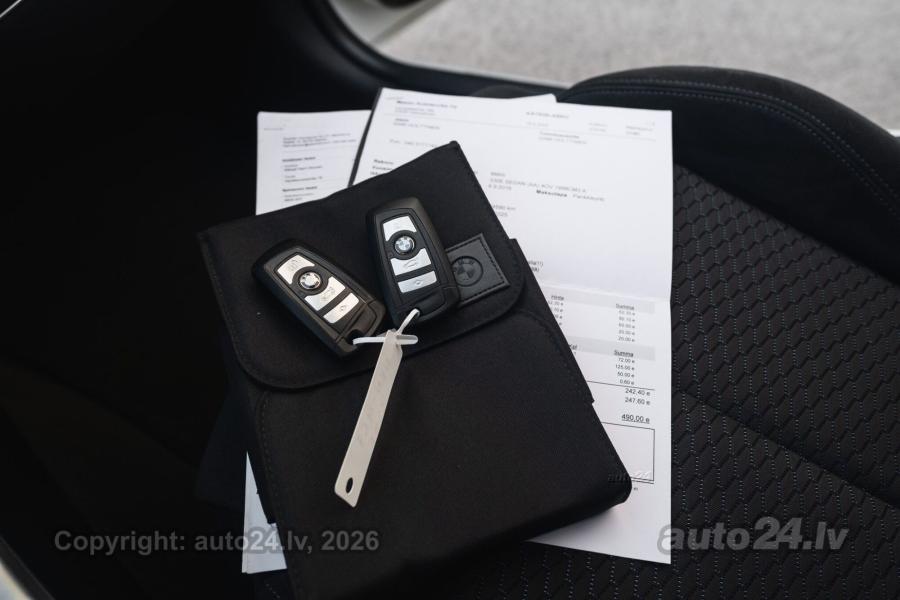 White BMW 3 Series 2016 in Tallinn, with an engine capacity of 2.00 L and mileage of 190 thousand km for 14999 €, photo 21 on AUTOMOTO.COM.LV