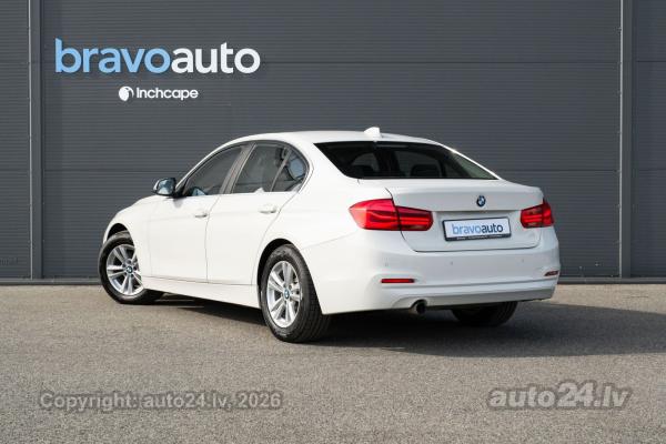 White BMW 3 Series 2016 in Tartu, with an engine capacity of 1.50 L and mileage of 66 thousand km for 17900 €, photo 6 on AUTOMOTO.COM.LV
