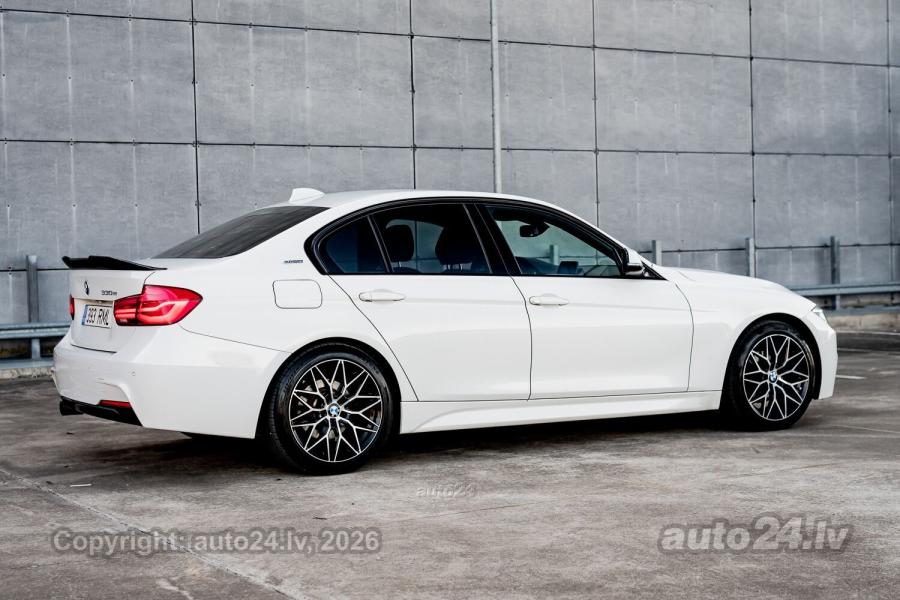 Balts BMW 3 Series 2016 Pērnava, ar dzinēja tilpumu 2.00 L un nobraukumu 209 tūkst. km par 15500 €, foto 7 vietnē AUTOMOTO.COM.LV