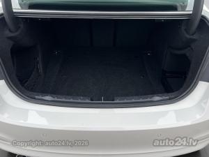 Balts BMW 3 Series 2017 Tallina, ar dzinēja tilpumu 2.00 L un nobraukumu 178 tūkst. km par 13500 €, foto 14 vietnē AUTOMOTO.COM.LV