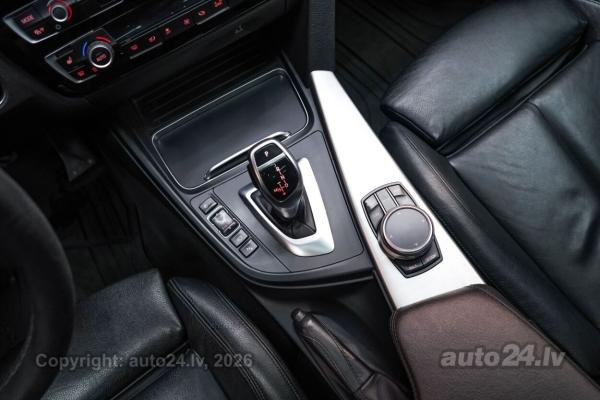 Balts BMW 3 Series 2018 Tallina, ar dzinēja tilpumu 3.00 L un nobraukumu 188 tūkst. km par 29900 €, foto 11 vietnē AUTOMOTO.COM.LV