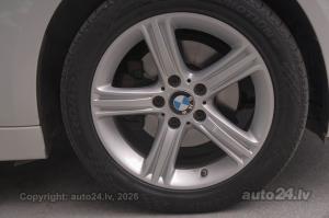 White BMW 3 Series 2018 in Tallinn, with an engine capacity of 2.00 L and mileage of 227 thousand km for 13990 €, photo 17 on AUTOMOTO.COM.LV