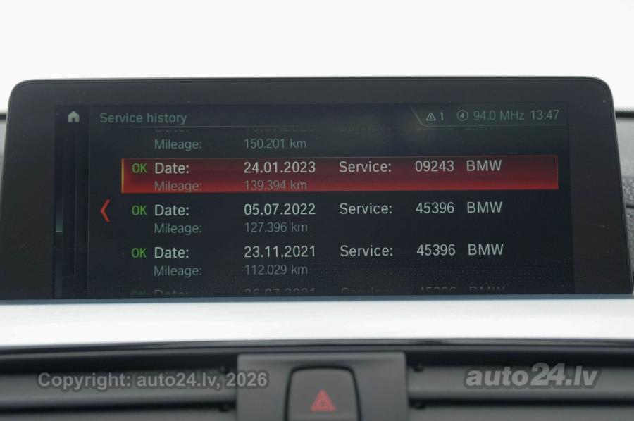 White BMW 3 Series 2018 in Tallinn, with an engine capacity of 2.00 L and mileage of 227 thousand km for 13990 €, photo 23 on AUTOMOTO.COM.LV