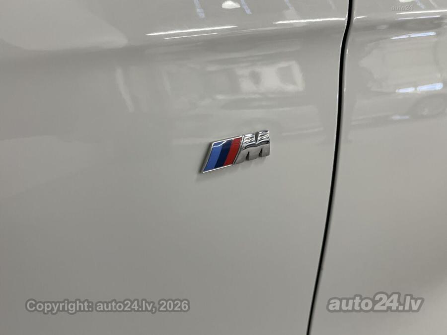 Balts BMW 3 Series 2019 Tallina, ar dzinēja tilpumu 1.50 L un nobraukumu 132 tūkst. km par 17400 €, foto 27 vietnē AUTOMOTO.COM.LV