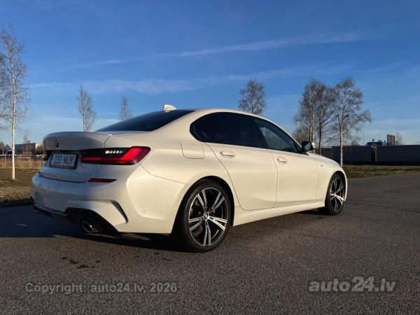 White BMW 3 Series 2019 in Tartu, with an engine capacity of 2.00 L and mileage of 117 thousand km for 34999 €, photo 4 on AUTOMOTO.COM.LV