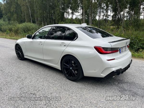 Balts BMW 3 Series 2019 Tiri, ar dzinēja tilpumu 2.00 L un nobraukumu 118 tūkst. km par 31900 €, foto 4 vietnē AUTOMOTO.COM.LV