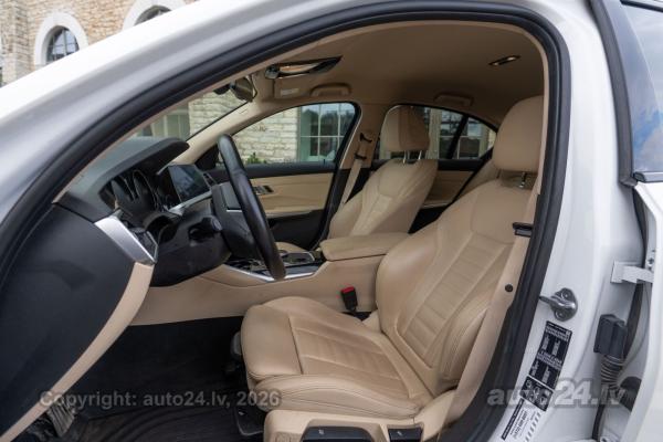 Balts BMW 3 Series 2019 Tallina, ar dzinēja tilpumu 2.00 L un nobraukumu 74 tūkst. km par 24900 €, foto 7 vietnē AUTOMOTO.COM.LV