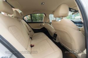 White BMW 3 Series 2019 in Tallinn, with an engine capacity of 2.00 L and mileage of 74 thousand km for 24900 €, photo 17 on AUTOMOTO.COM.LV