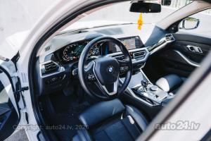 Balts BMW 3 Series 2020 Tallina, ar dzinēja tilpumu 2.00 L un nobraukumu 59 tūkst. km par 27900 €, foto 13 vietnē AUTOMOTO.COM.LV