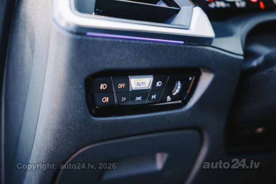 Balts BMW 3 Series 2020 Tallina, ar dzinēja tilpumu 2.00 L un nobraukumu 59 tūkst. km par 27900 €, foto 14 vietnē AUTOMOTO.COM.LV