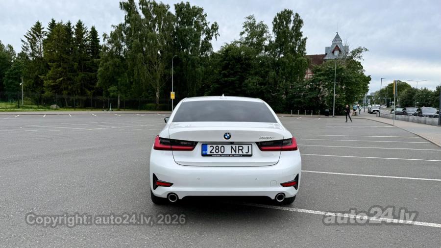 Balts BMW 3 Series 2020 Tallina, ar dzinēja tilpumu 2.00 L un nobraukumu 120 tūkst. km par 25000 €, foto 5 vietnē AUTOMOTO.COM.LV