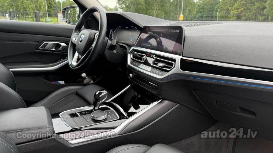 Balts BMW 3 Series 2020 Tallina, ar dzinēja tilpumu 2.00 L un nobraukumu 120 tūkst. km par 25000 €, foto 8 vietnē AUTOMOTO.COM.LV