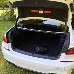 Balts BMW 3 Series 2020 Tallina, ar dzinēja tilpumu 2.00 L un nobraukumu 110 tūkst. km par 33900 €, foto 9 vietnē AUTOMOTO.COM.LV