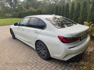 White BMW 3 Series 2020 in Tartu, with an engine capacity of 3.00 L and mileage of 146 thousand km for 29500 €, photo 7 on AUTOMOTO.COM.LV