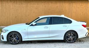 White BMW 3 Series 2021 in Tallinn, with an engine capacity of 2.00 L and mileage of 129 thousand km for 29800 €, photo 5 on AUTOMOTO.COM.LV