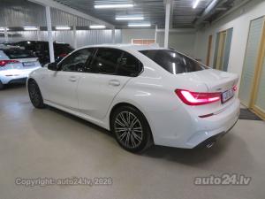 White BMW 3 Series 2021 in Tallinn, with an engine capacity of 2.00 L and mileage of 89 thousand km for 28900 €, photo 3 on AUTOMOTO.COM.LV