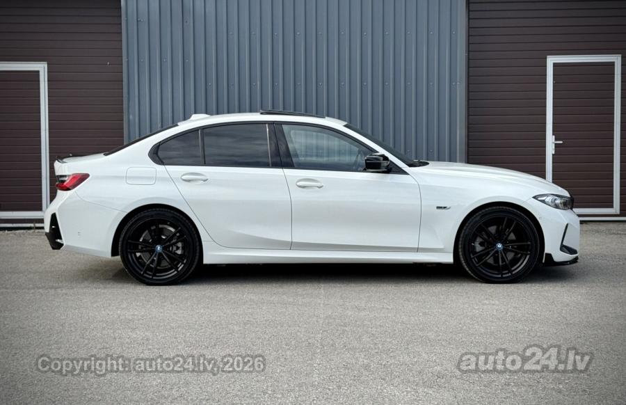 White BMW 3 Series 2023 in Tallinn, with an engine capacity of 2.00 L and mileage of 75 thousand km for 37800 €, photo 3 on AUTOMOTO.COM.LV