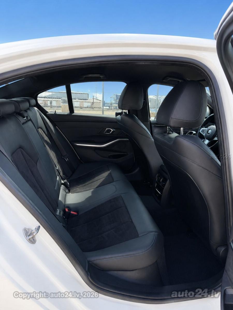 Balts BMW 3 Series 2024 Tallina, ar dzinēja tilpumu 2.00 L un nobraukumu 80 tūkst. km par 39500 €, foto 12 vietnē AUTOMOTO.COM.LV