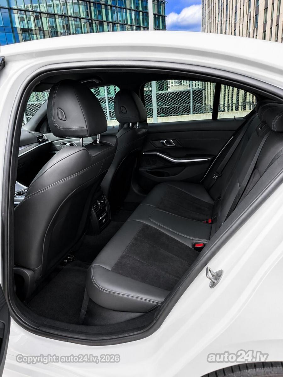 Balts BMW 3 Series 2024 Tallina, ar dzinēja tilpumu 2.00 L un nobraukumu 80 tūkst. km par 39500 €, foto 13 vietnē AUTOMOTO.COM.LV