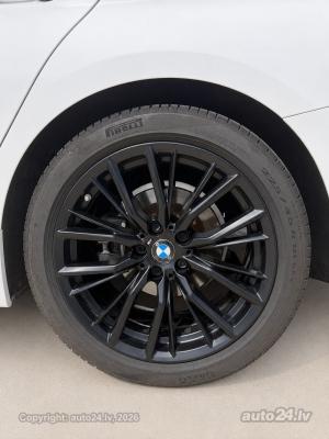 Balts BMW 3 Series 2024 Tallina, ar dzinēja tilpumu 2.00 L un nobraukumu 80 tūkst. km par 39500 €, foto 16 vietnē AUTOMOTO.COM.LV