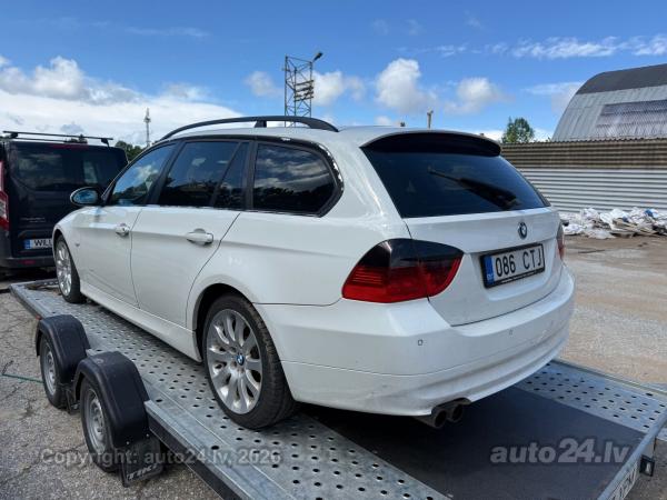 Balts BMW 3 Series 2005 Tallina, ar dzinēja tilpumu 3.00 L un nobraukumu 0 tūkst. km par 1700 €, foto 3 vietnē AUTOMOTO.COM.LV