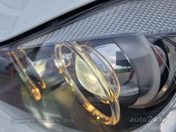 White BMW 3 Series 2008 in Tartu, with an engine capacity of 2.00 L and mileage of 229 thousand km for 7690 €, photo 5 on AUTOMOTO.COM.LV