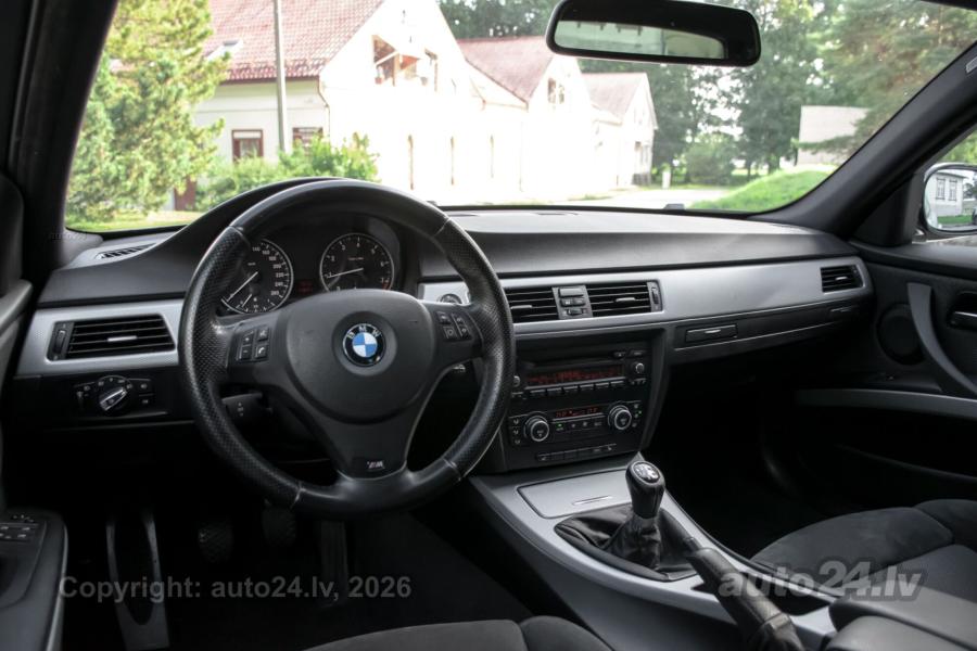 White BMW 3 Series 2008 in Tartu, with an engine capacity of 2.00 L and mileage of 171 thousand km for 6500 €, photo 10 on AUTOMOTO.COM.LV