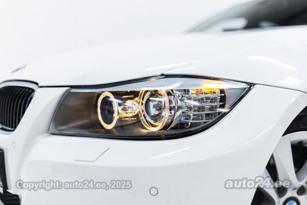 Balts BMW 3 Series 2010 Tallina, ar dzinēja tilpumu 3.00 L un nobraukumu 339 tūkst. km par 6500 €, foto 11 vietnē AUTOMOTO.COM.LV
