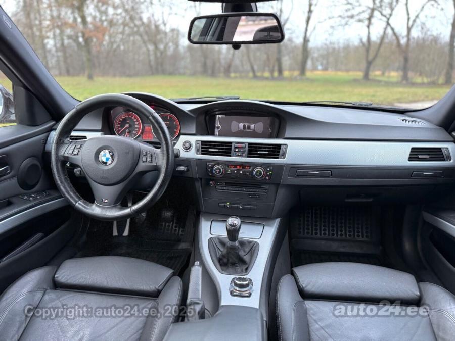 White BMW 3 Series 2010 in Tallinn, with an engine capacity of 3.00 L and mileage of 316 thousand km for 6990 €, photo 10 on AUTOMOTO.COM.LV