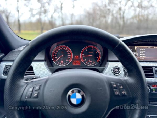 Белый БМВ 3 Серия 2010 в Таллин, объемом двигателя 3.00 л и пробегом 316 тыс. км за 6990 €, фото 11 на AUTOMOTO.COM.LV