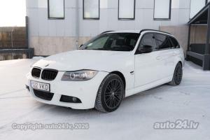 Balts BMW 3 Series 2010 Tartu, ar dzinēja tilpumu 3.00 L un nobraukumu 318 tūkst. km par 8900 €, foto 3 vietnē AUTOMOTO.COM.LV