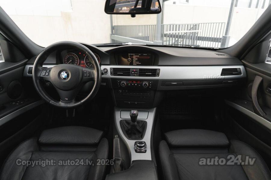 Balts BMW 3 Series 2010 Tartu, ar dzinēja tilpumu 3.00 L un nobraukumu 318 tūkst. km par 8900 €, foto 7 vietnē AUTOMOTO.COM.LV