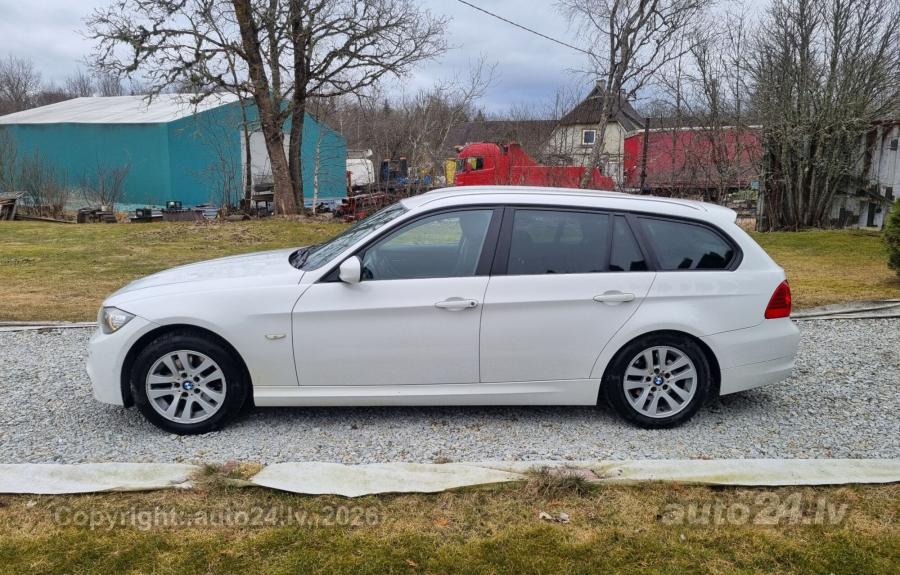 Balts BMW 3 Series 2011 Tallina, ar dzinēja tilpumu 2.00 L un nobraukumu 346 tūkst. km par 5490 €, foto 5 vietnē AUTOMOTO.COM.LV