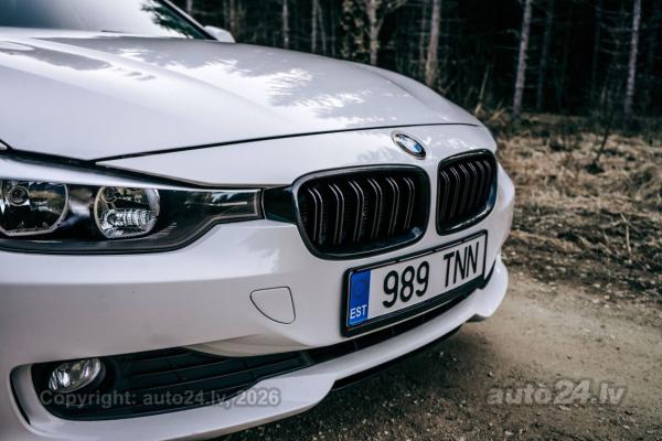 White BMW 3 Series 2013 in Rakvere, with an engine capacity of 2.00 L and mileage of 224 thousand km for 7500 €, photo 5 on AUTOMOTO.COM.LV