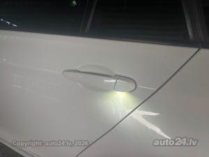 White BMW 3 Series 2013 in Tartu, with an engine capacity of 2.00 L and mileage of 283 thousand km for 8500 €, photo 14 on AUTOMOTO.COM.LV