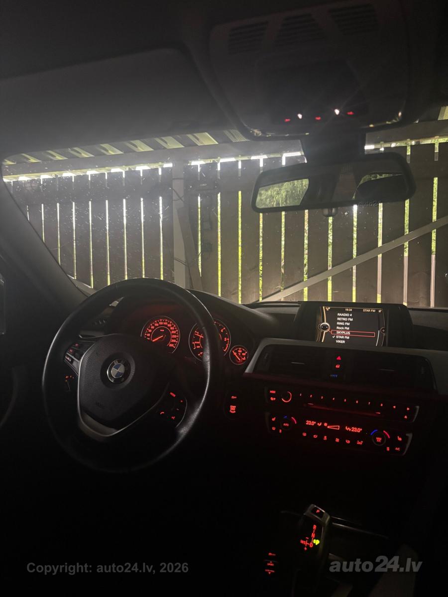 White BMW 3 Series 2013 in Tartu, with an engine capacity of 2.00 L and mileage of 283 thousand km for 8500 €, photo 15 on AUTOMOTO.COM.LV