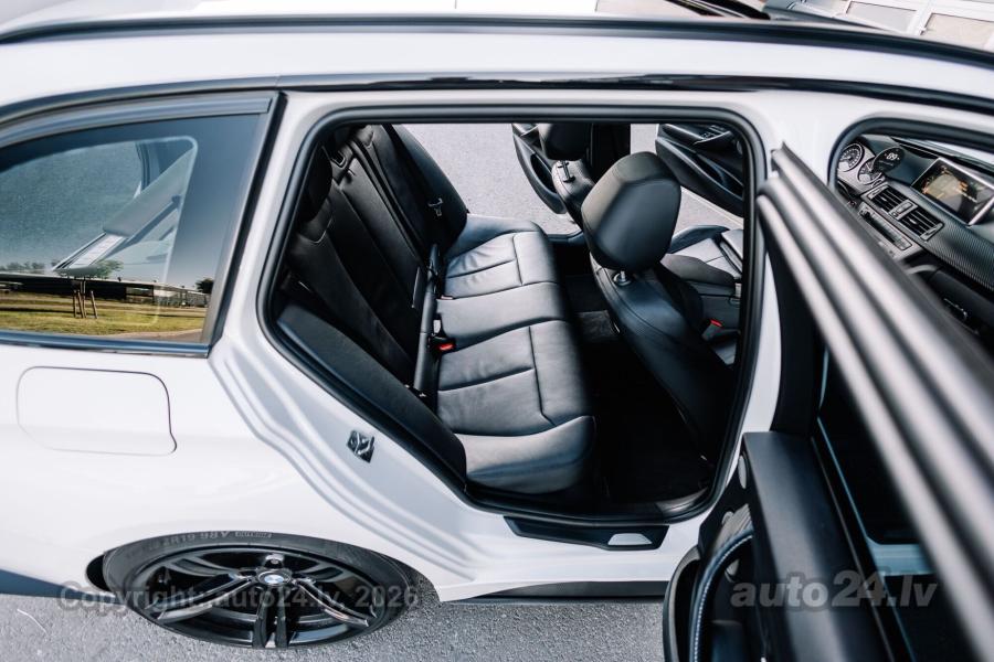 Balts BMW 3 Series 2014 Tallina, ar dzinēja tilpumu 2.00 L un nobraukumu 414 tūkst. km par 13900 €, foto 23 vietnē AUTOMOTO.COM.LV
