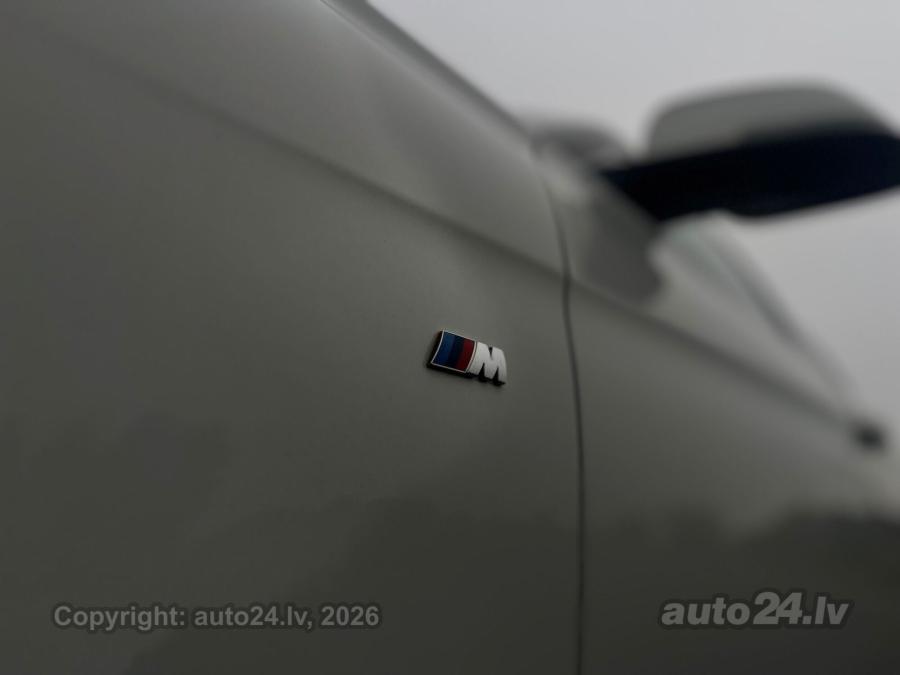White BMW 3 Series 2014 in Jelgava, with an engine capacity of 2.00 L and mileage of 192 thousand km for 10200 €, photo 7 on AUTOMOTO.COM.LV