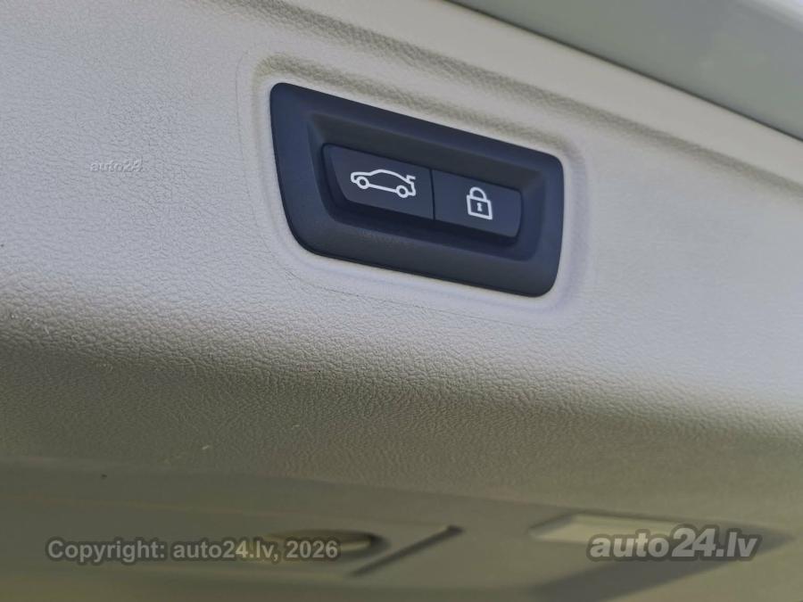 Balts BMW 3 Series 2019 Tallina, ar dzinēja tilpumu 2.00 L un nobraukumu 190 tūkst. km par 21499 €, foto 13 vietnē AUTOMOTO.COM.LV