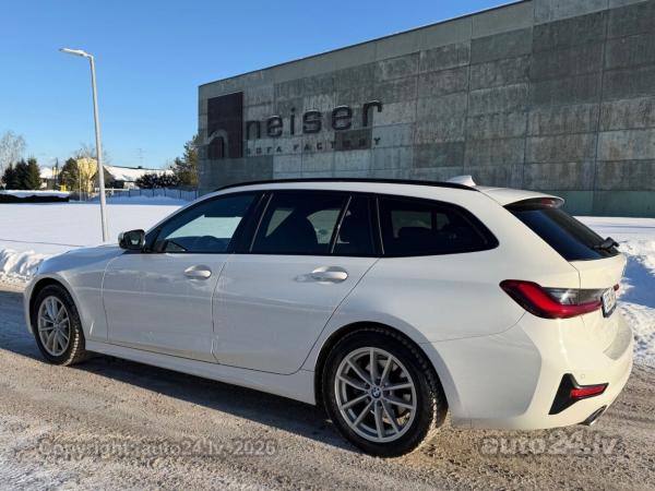White BMW 3 Series 2020 in Tallinn, with an engine capacity of 2.00 L and mileage of 140 thousand km for 22300 €, photo 5 on AUTOMOTO.COM.LV