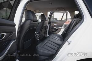 Balts BMW 3 Series 2020 Tartu, ar dzinēja tilpumu 2.00 L un nobraukumu 140 tūkst. km par 25900 €, foto 13 vietnē AUTOMOTO.COM.LV