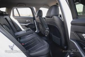 Balts BMW 3 Series 2020 Tartu, ar dzinēja tilpumu 2.00 L un nobraukumu 140 tūkst. km par 25900 €, foto 14 vietnē AUTOMOTO.COM.LV