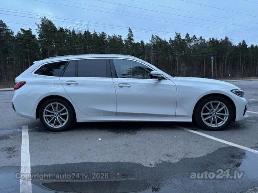 White BMW 3 Series 2020 in Tallinn, with an engine capacity of 2.00 L and mileage of 169 thousand km for 21200 €, photo 8 on AUTOMOTO.COM.LV