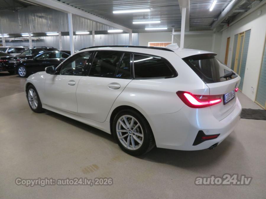 White BMW 3 Series 2021 in Tallinn, with an engine capacity of 3.00 L and mileage of 102 thousand km for 26500 €, photo 2 on AUTOMOTO.COM.LV