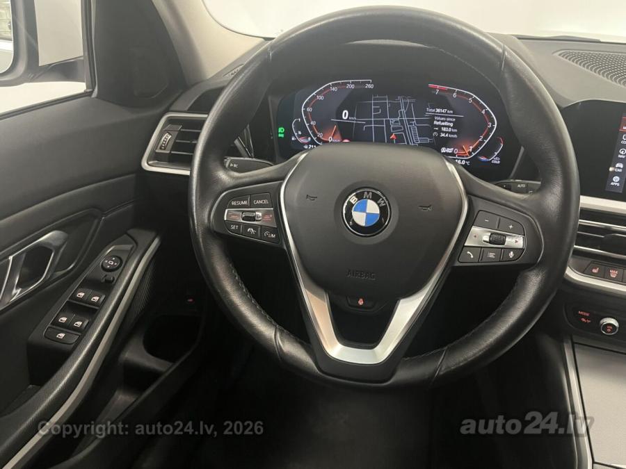 Balts BMW 3 Series 2021 Tallina, ar dzinēja tilpumu 2.00 L un nobraukumu 36 tūkst. km par 24900 €, foto 10 vietnē AUTOMOTO.COM.LV